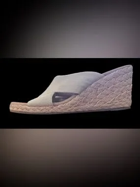 Tommy Bahama | Shoes | Tommy Bahama Suzette Crm Linen Criss Cross Were ...